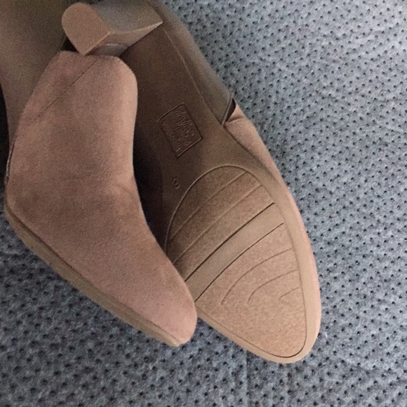 dexflex comfort | Shoes | Dexflex Comfort Size 8 Tan Rose Color New ...